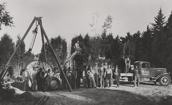 The Early Photographic Collections of Standard Telephones & Cables ...