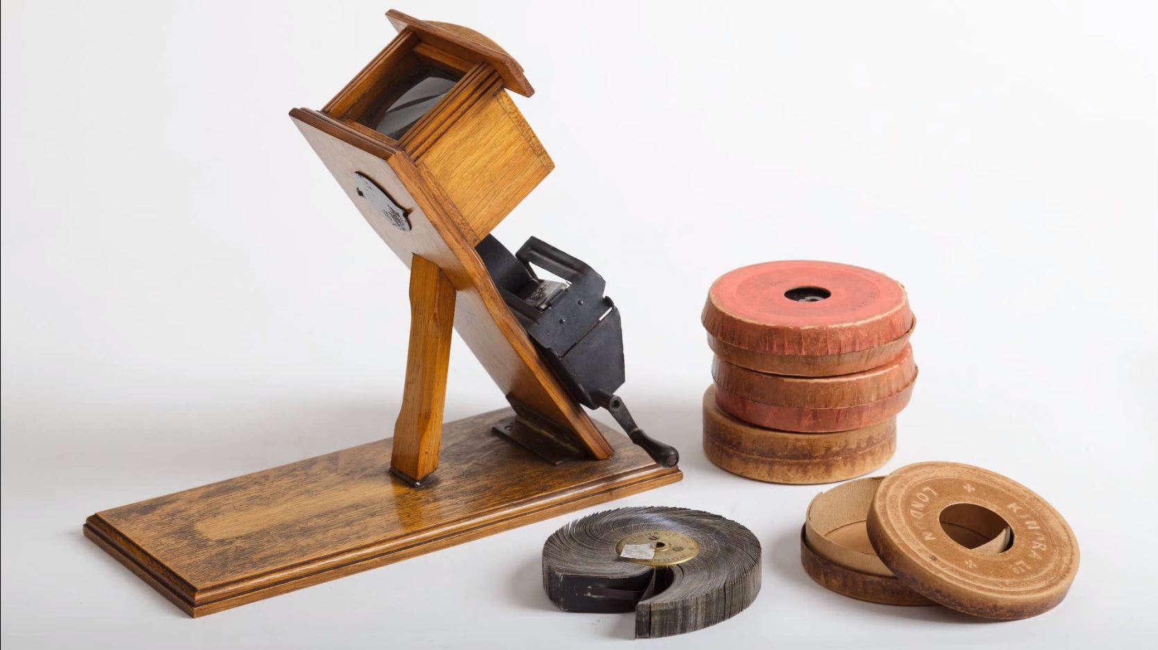 The Kinora: Pioneer of Edwardian Home Movies – IET Archives blog
